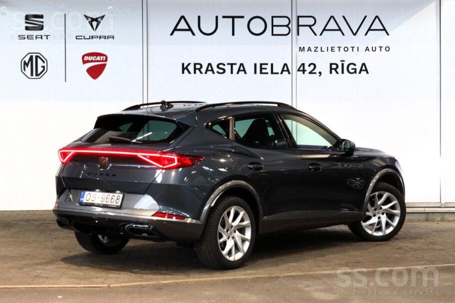 Серый Cupra Formentor 2022 в Рига, объемом двигателя 1.50 л и пробегом 82 тыс. км за 21990 €, фото 9 на AUTOMOTO.COM.LV