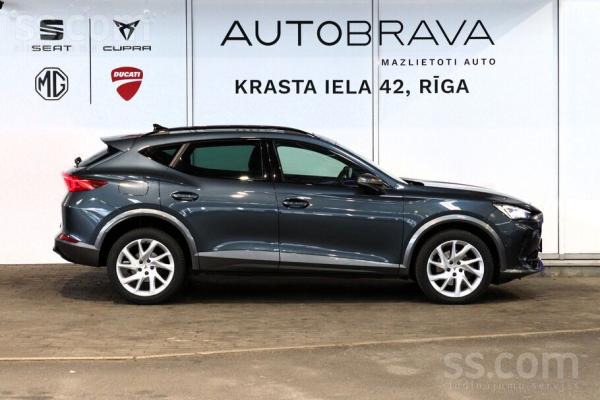 Pelēks Cupra Formentor 2022 Rīga, ar dzinēja tilpumu 1.50 L un nobraukumu 82 tūkst. km par 21990 €, foto 6 vietnē AUTOMOTO.COM.LV