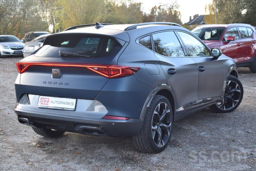 Pelēks Cupra Formentor 2022 Kuldīga, ar dzinēja tilpumu 1.40 L un nobraukumu 0 tūkst. km par 24500 €, foto 3 vietnē AUTOMOTO.COM.LV