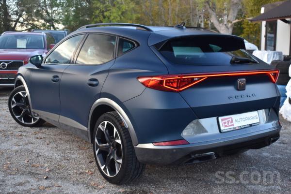 Cupra Formentor 2022 Kuldīga vietnē Pelēks Cupra Formentor 2022 Kuldīga, ar dzinēja tilpumu 1.40 L un nobraukumu 0 tūkst. km par 24500 €, foto 4 vietnē AUTOMOTO.COM.LV