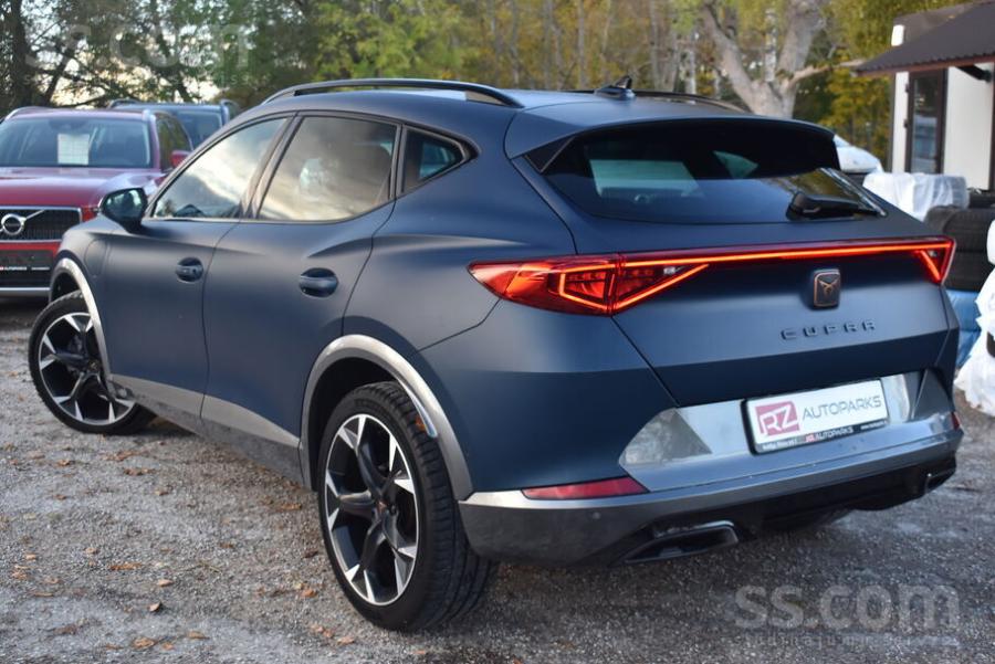Pelēks Cupra Formentor 2022 Kuldīga, ar dzinēja tilpumu 1.40 L un nobraukumu 0 tūkst. km par 24500 €, foto 4 vietnē AUTOMOTO.COM.LV