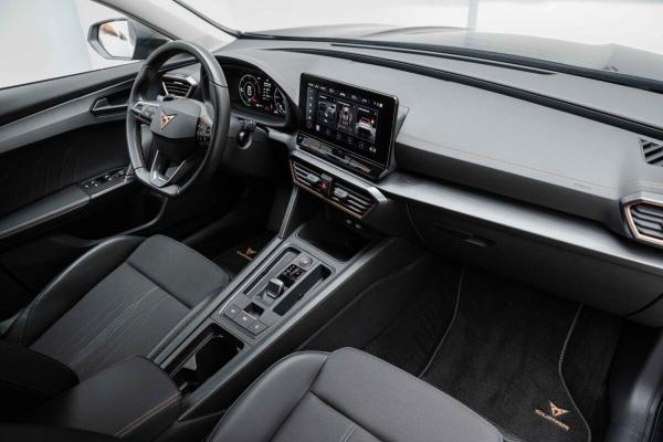Серый Cupra Formentor 2022 в Пеэтри, объемом двигателя 1.40 л и пробегом 32 тыс. км за 25500 €, фото 9 на AUTOMOTO.COM.LV