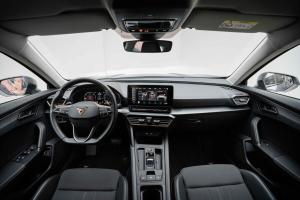 Pelēks Cupra Formentor 2022 Peetri, ar dzinēja tilpumu 1.40 L un nobraukumu 32 tūkst. km par 25500 €, foto 11 vietnē AUTOMOTO.COM.LV