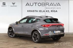 Grey Cupra Formentor 2023 in Riga, with an engine capacity of 1.50 L and mileage of 43 thousand km for 27990 €, photo 8 on AUTOMOTO.COM.LV