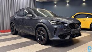 Pelēks Cupra Formentor 2023 Mārupe, ar dzinēja tilpumu 2.00 L un nobraukumu 55 tūkst. km par 29990 €, foto 2 vietnē AUTOMOTO.COM.LV
