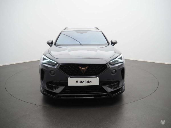 Pelēks Cupra Formentor 2023 Viļņa, ar dzinēja tilpumu 1.98 L un nobraukumu 66 tūkst. km par 31500 €, foto 2 vietnē AUTOMOTO.COM.LV