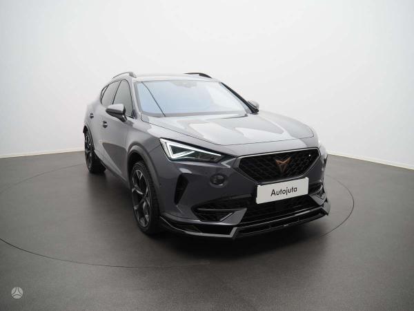 Pelēks Cupra Formentor 2023 Viļņa, ar dzinēja tilpumu 1.98 L un nobraukumu 66 tūkst. km par 31500 €, foto 3 vietnē AUTOMOTO.COM.LV