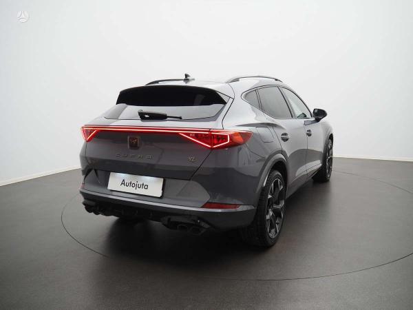 Pelēks Cupra Formentor 2023 Viļņa, ar dzinēja tilpumu 1.98 L un nobraukumu 66 tūkst. km par 31500 €, foto 4 vietnē AUTOMOTO.COM.LV