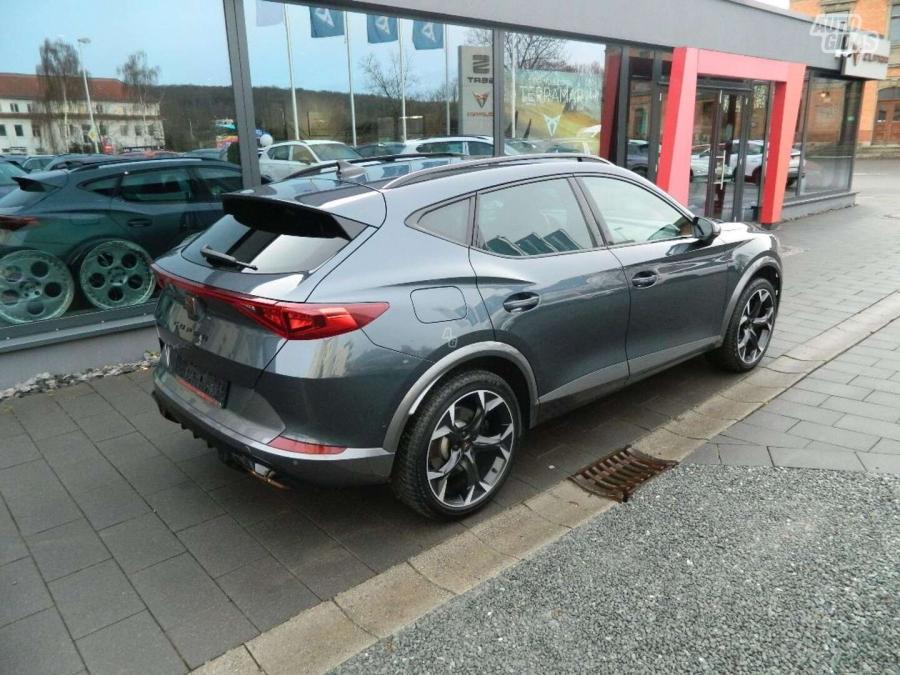 Pelēks Cupra Formentor 2023 Kauņa, ar dzinēja tilpumu 1.40 L un nobraukumu 28 tūkst. km par 30591 €, foto 6 vietnē AUTOMOTO.COM.LV