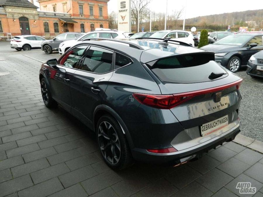 Pelēks Cupra Formentor 2023 Kauņa, ar dzinēja tilpumu 1.40 L un nobraukumu 28 tūkst. km par 30591 €, foto 9 vietnē AUTOMOTO.COM.LV