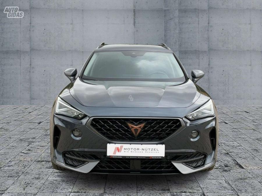 Pelēks Cupra Formentor 2023 Kauņa, ar dzinēja tilpumu 1.50 L un nobraukumu 37 tūkst. km par 28496 €, foto 3 vietnē AUTOMOTO.COM.LV