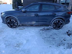 Pelēks Cupra Formentor 2023 Kauņa, ar dzinēja tilpumu 1.98 L un nobraukumu 85 tūkst. km par 26500 €, foto 3 vietnē AUTOMOTO.COM.LV