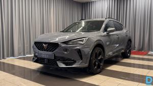Серый Cupra Formentor 2023 в Марупе, объемом двигателя 2.00 л и пробегом 32 тыс. км за 29990 €, фото  на AUTOMOTO.COM.LV