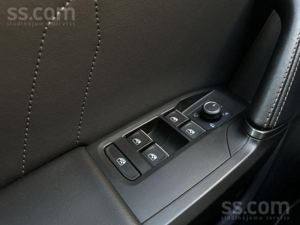 Pelēks Cupra Formentor 2023 Rīga, ar dzinēja tilpumu 2.00 L un nobraukumu 38 tūkst. km par 28950 €, foto 9 vietnē AUTOMOTO.COM.LV