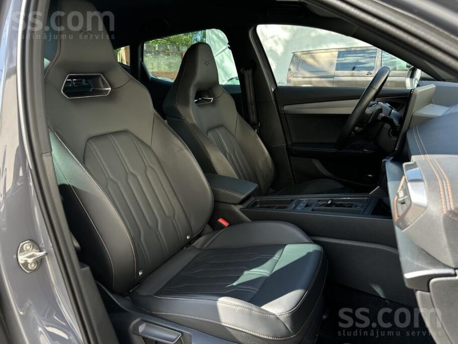 Grey Cupra Formentor 2023 in Riga, with an engine capacity of 2.00 L and mileage of 38 thousand km for 28950 €, photo 18 on AUTOMOTO.COM.LV