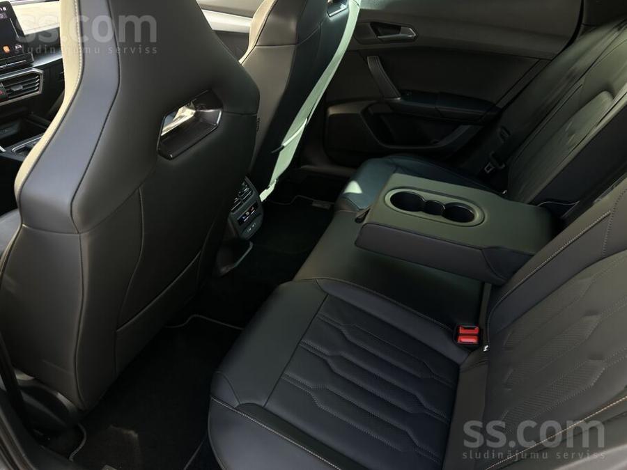 Grey Cupra Formentor 2023 in Riga, with an engine capacity of 2.00 L and mileage of 38 thousand km for 28950 €, photo 20 on AUTOMOTO.COM.LV