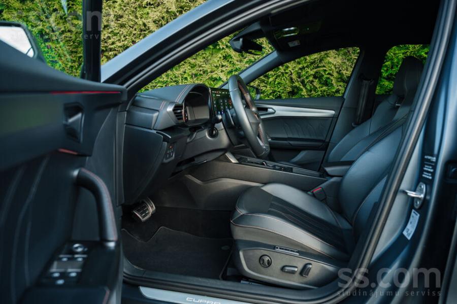 Pelēks Cupra Formentor 2023 Rīga, ar dzinēja tilpumu 2.50 L un nobraukumu 36 tūkst. km par 40500 €, foto 11 vietnē AUTOMOTO.COM.LV