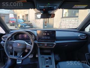 Pelēks Cupra Formentor 2023 Rīga, ar dzinēja tilpumu 2.00 L un nobraukumu 27 tūkst. km par 30000 €, foto 6 vietnē AUTOMOTO.COM.LV