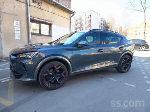 Pelēks Cupra Formentor 2023 Rīga, ar dzinēja tilpumu 2.00 L un nobraukumu 27 tūkst. km par 30000 €, foto 15 vietnē AUTOMOTO.COM.LV