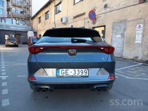 Pelēks Cupra Formentor 2023 Rīga, ar dzinēja tilpumu 2.00 L un nobraukumu 27 tūkst. km par 30000 €, foto 18 vietnē AUTOMOTO.COM.LV