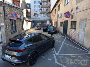 Pelēks Cupra Formentor 2023 Rīga, ar dzinēja tilpumu 2.00 L un nobraukumu 27 tūkst. km par 30000 €, foto 20 vietnē AUTOMOTO.COM.LV