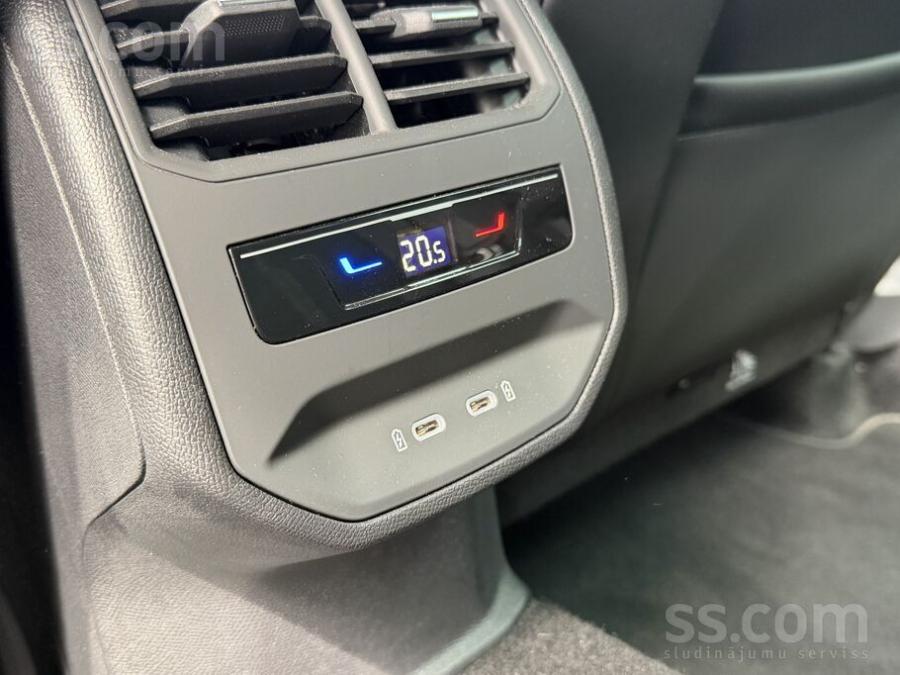Серый Cupra Formentor 2023 в Рига, объемом двигателя 1.40 л и пробегом 7 тыс. км за 29990 €, фото 18 на AUTOMOTO.COM.LV