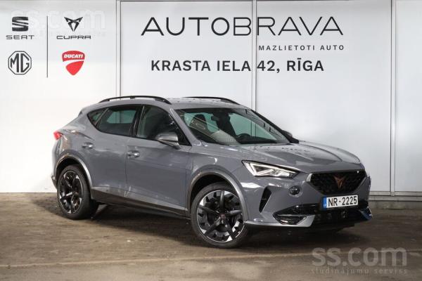 Серый Cupra Formentor 2023 в Рига, объемом двигателя 1.40 л и пробегом 78 тыс. км за 26990 €, фото 3 на AUTOMOTO.COM.LV