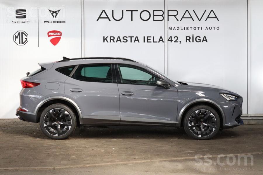 Pelēks Cupra Formentor 2023 Rīga, ar dzinēja tilpumu 1.40 L un nobraukumu 78 tūkst. km par 26990 €, foto 6 vietnē AUTOMOTO.COM.LV