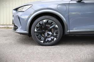 Pelēks Cupra Formentor 2023 Rīga, ar dzinēja tilpumu 1.40 L un nobraukumu 78 tūkst. km par 26990 €, foto 36 vietnē AUTOMOTO.COM.LV