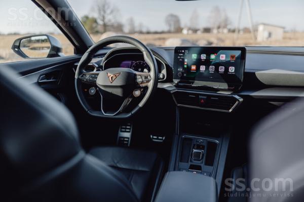 Grey Cupra Formentor 2023 in Cesis, with an engine capacity of 2.00 L and mileage of 40 thousand km for 29500 €, photo 9 on AUTOMOTO.COM.LV