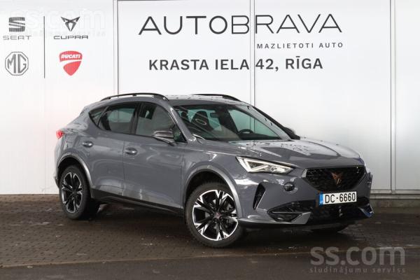 Серый Cupra Formentor 2023 в Рига, объемом двигателя 1.50 л и пробегом 30 тыс. км за 25990 €, фото 3 на AUTOMOTO.COM.LV