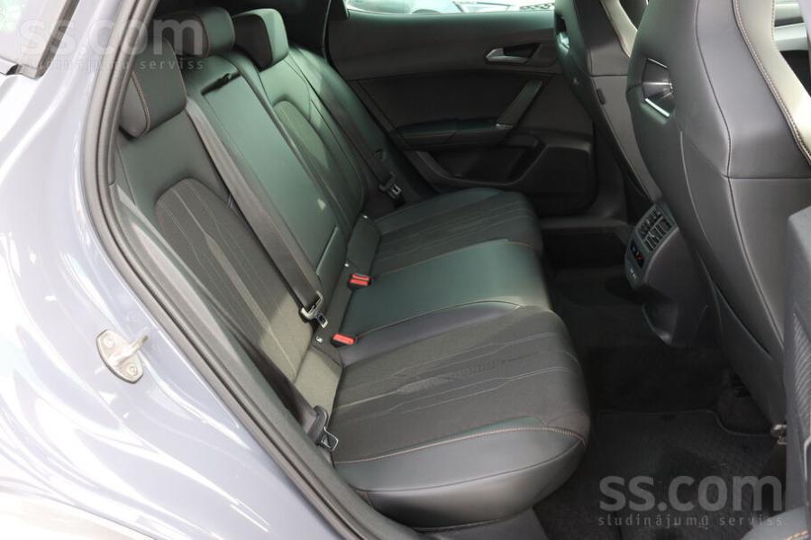 Pelēks Cupra Formentor 2023 Rīga, ar dzinēja tilpumu 1.50 L un nobraukumu 30 tūkst. km par 25990 €, foto 29 vietnē AUTOMOTO.COM.LV
