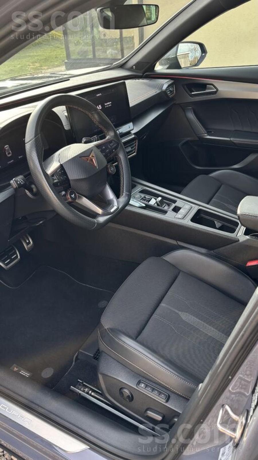 Pelēks Cupra Formentor 2023 Rīga, ar dzinēja tilpumu 2.00 L un nobraukumu 47 tūkst. km par 29200 €, foto 6 vietnē AUTOMOTO.COM.LV
