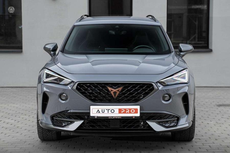 Серый Cupra Formentor 2023 в Каунас, объемом двигателя 1.40 л и пробегом 53 тыс. км за 26000 €, фото 3 на AUTOMOTO.COM.LV