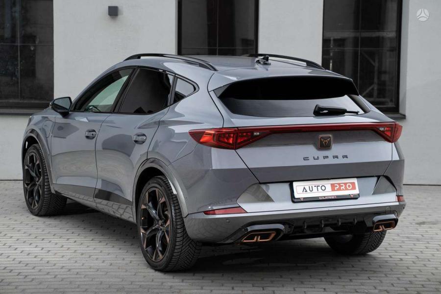 Серый Cupra Formentor 2023 в Каунас, объемом двигателя 1.40 л и пробегом 53 тыс. км за 26000 €, фото 6 на AUTOMOTO.COM.LV