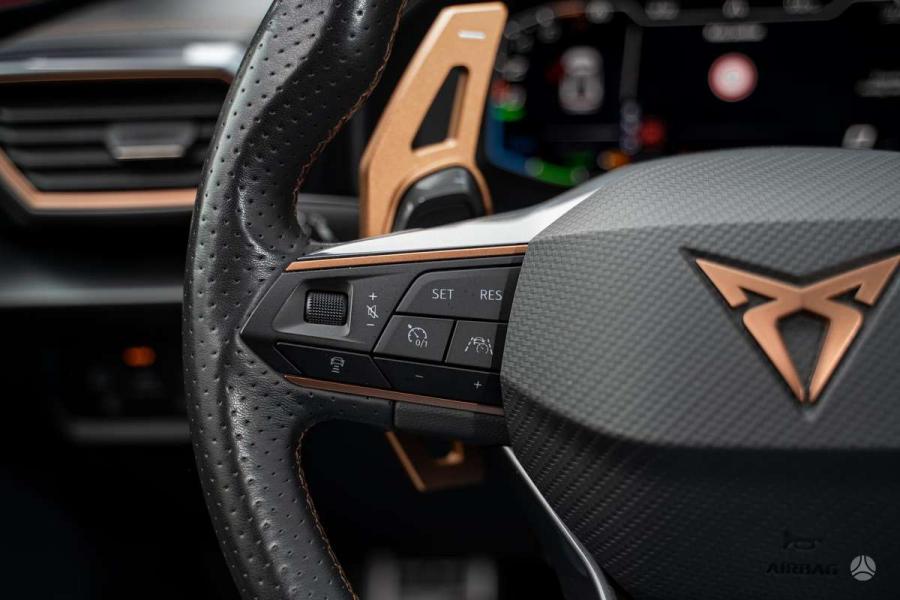 Серый Cupra Formentor 2023 в Каунас, объемом двигателя 1.40 л и пробегом 53 тыс. км за 26000 €, фото 15 на AUTOMOTO.COM.LV