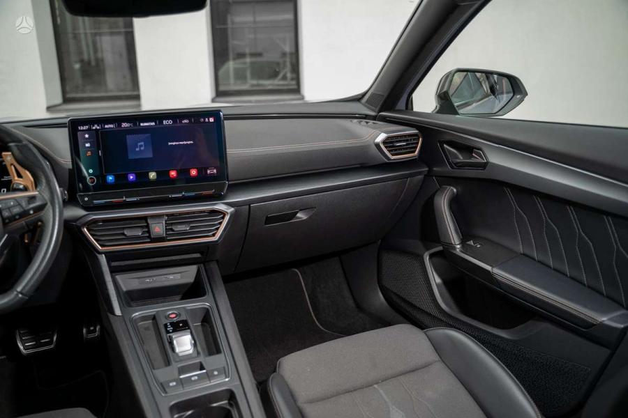 Серый Cupra Formentor 2023 в Каунас, объемом двигателя 1.40 л и пробегом 53 тыс. км за 26000 €, фото 17 на AUTOMOTO.COM.LV