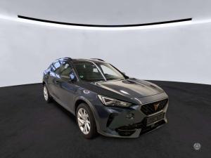 Серый Cupra Formentor 2023 в Вильнюс, объемом двигателя 1.40 л и пробегом 35 тыс. км за 23800 €, фото 3 на AUTOMOTO.COM.LV