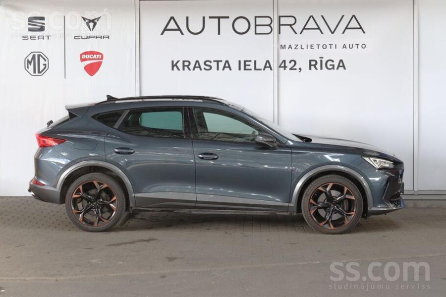 Pelēks Cupra Formentor 2023 Rīga, ar dzinēja tilpumu 1.40 L un nobraukumu 59 tūkst. km par 26990 €, foto 6 vietnē AUTOMOTO.COM.LV
