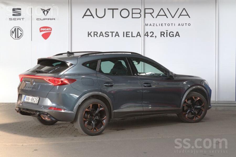 Pelēks Cupra Formentor 2023 Rīga, ar dzinēja tilpumu 1.40 L un nobraukumu 59 tūkst. km par 26990 €, foto 7 vietnē AUTOMOTO.COM.LV