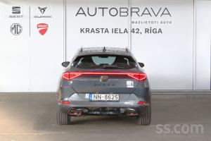 Pelēks Cupra Formentor 2023 Rīga, ar dzinēja tilpumu 1.40 L un nobraukumu 59 tūkst. km par 26990 €, foto 8 vietnē AUTOMOTO.COM.LV