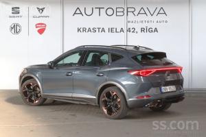 Pelēks Cupra Formentor 2023 Rīga, ar dzinēja tilpumu 1.40 L un nobraukumu 59 tūkst. km par 26990 €, foto 9 vietnē AUTOMOTO.COM.LV