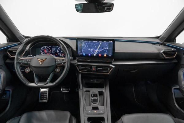 Pelēks Cupra Formentor 2023 Viļņa, ar dzinēja tilpumu 2.00 L un nobraukumu 41 tūkst. km par 30900 €, foto 8 vietnē AUTOMOTO.COM.LV