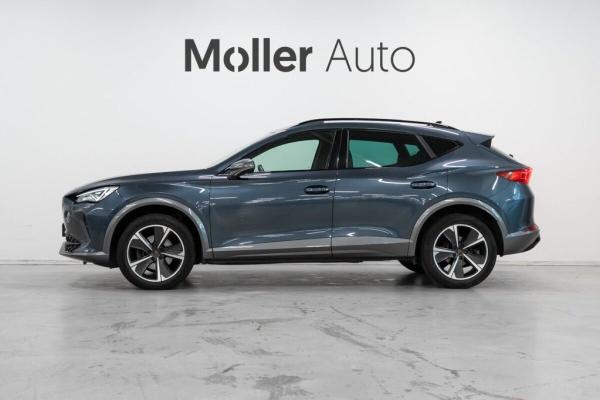Pelēks Cupra Formentor 2023 Viļņa, ar dzinēja tilpumu 1.50 L un nobraukumu 91 tūkst. km par 23900 €, foto 2 vietnē AUTOMOTO.COM.LV