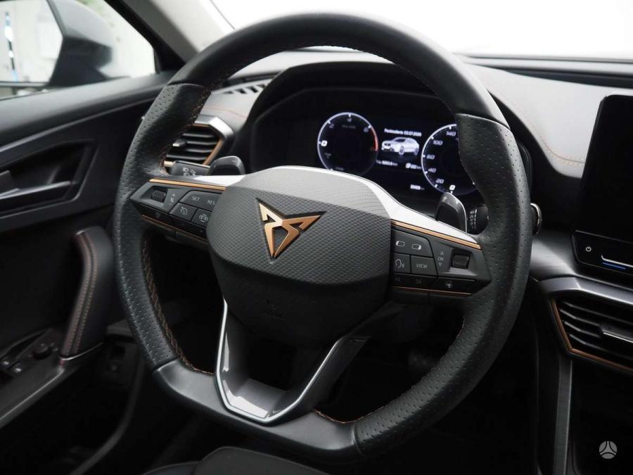 Pelēks Cupra Formentor 2023 Viļņa, ar dzinēja tilpumu 1.40 L un nobraukumu 35 tūkst. km par 23800 €, foto 21 vietnē AUTOMOTO.COM.LV