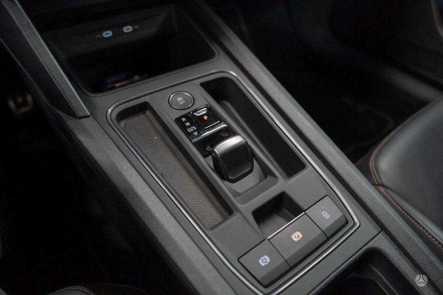 Pelēks Cupra Formentor 2023 Viļņa, ar dzinēja tilpumu 2.00 L un nobraukumu 41 tūkst. km par 30600 €, foto 22 vietnē AUTOMOTO.COM.LV