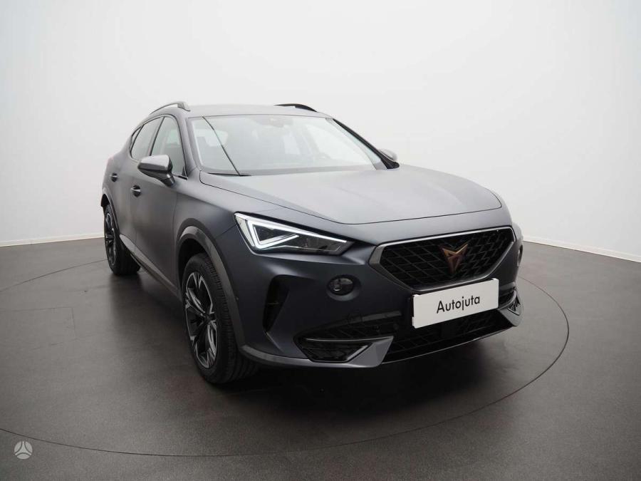 Pelēks Cupra Formentor 2023 Viļņa, ar dzinēja tilpumu 1.97 L un nobraukumu 62 tūkst. km par 25800 €, foto 4 vietnē AUTOMOTO.COM.LV