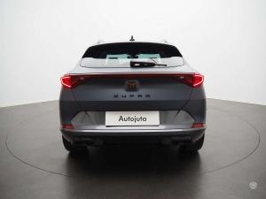 Pelēks Cupra Formentor 2023 Viļņa, ar dzinēja tilpumu 1.97 L un nobraukumu 62 tūkst. km par 25800 €, foto 6 vietnē AUTOMOTO.COM.LV