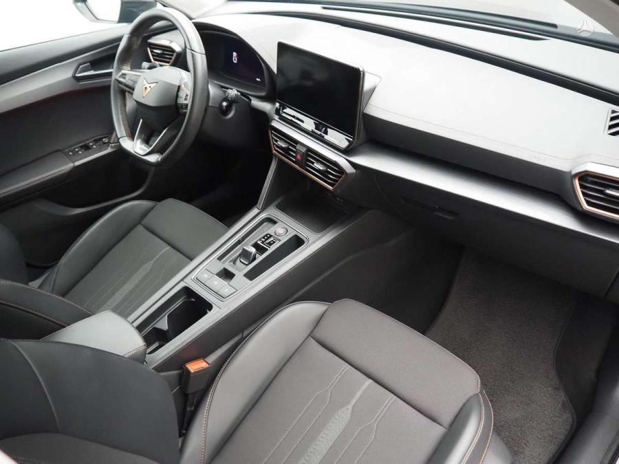 Pelēks Cupra Formentor 2023 Viļņa, ar dzinēja tilpumu 1.97 L un nobraukumu 62 tūkst. km par 25800 €, foto 13 vietnē AUTOMOTO.COM.LV
