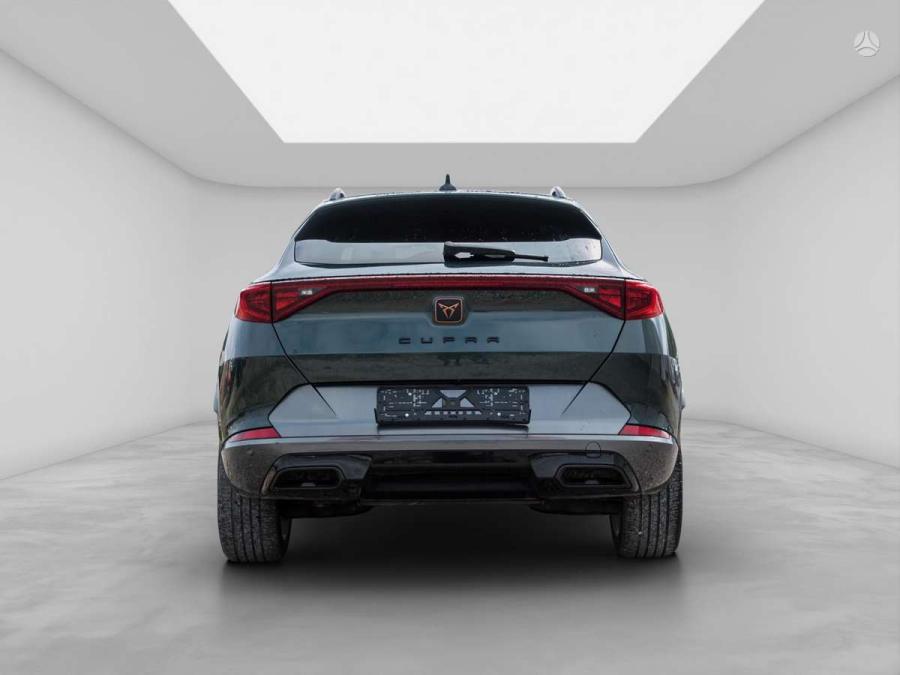Серый Cupra Formentor 2023 в Каунас, объемом двигателя 1.50 л и пробегом 166 тыс. км за 20990 €, фото 10 на AUTOMOTO.COM.LV